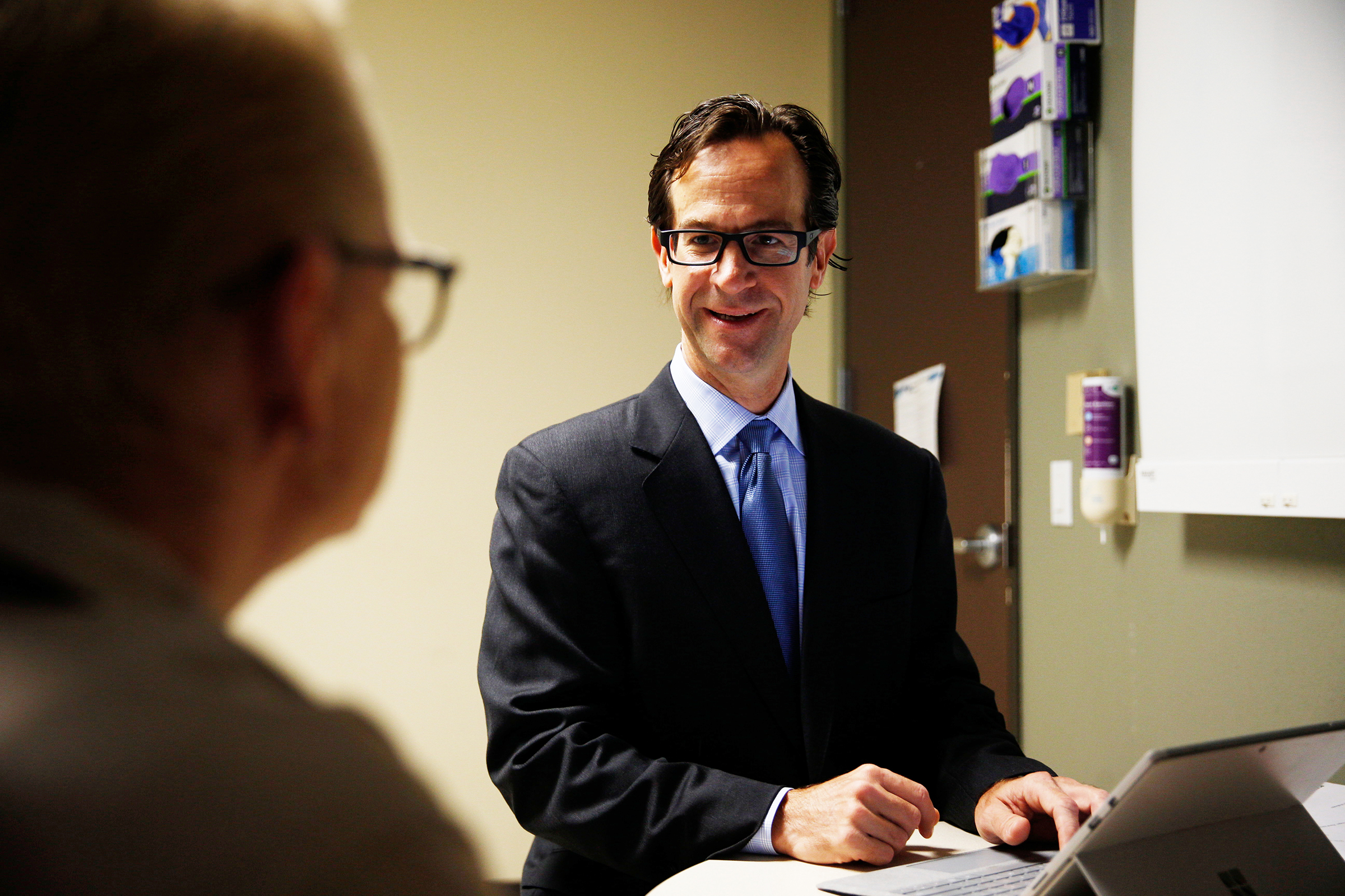 Dr. John Stokes MD – Neurosurgeon – Austin, Texas - Treatment